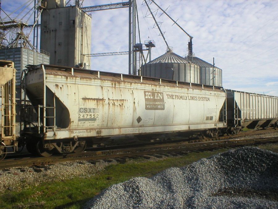 CSX ex-L&N/Family Lines hopper